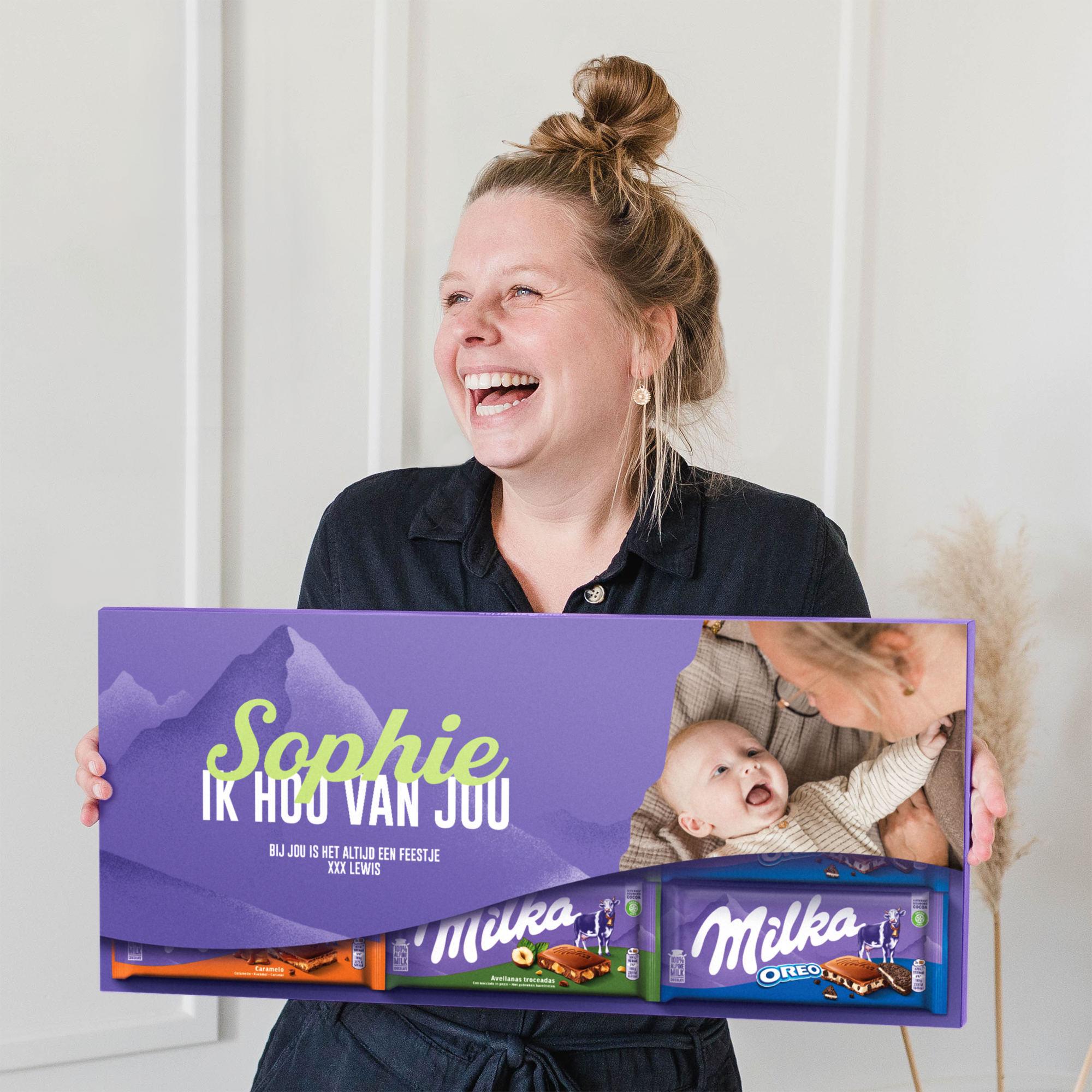 Gepersonaliseerde Mega Milka Chocolade Reep | YourSurprise