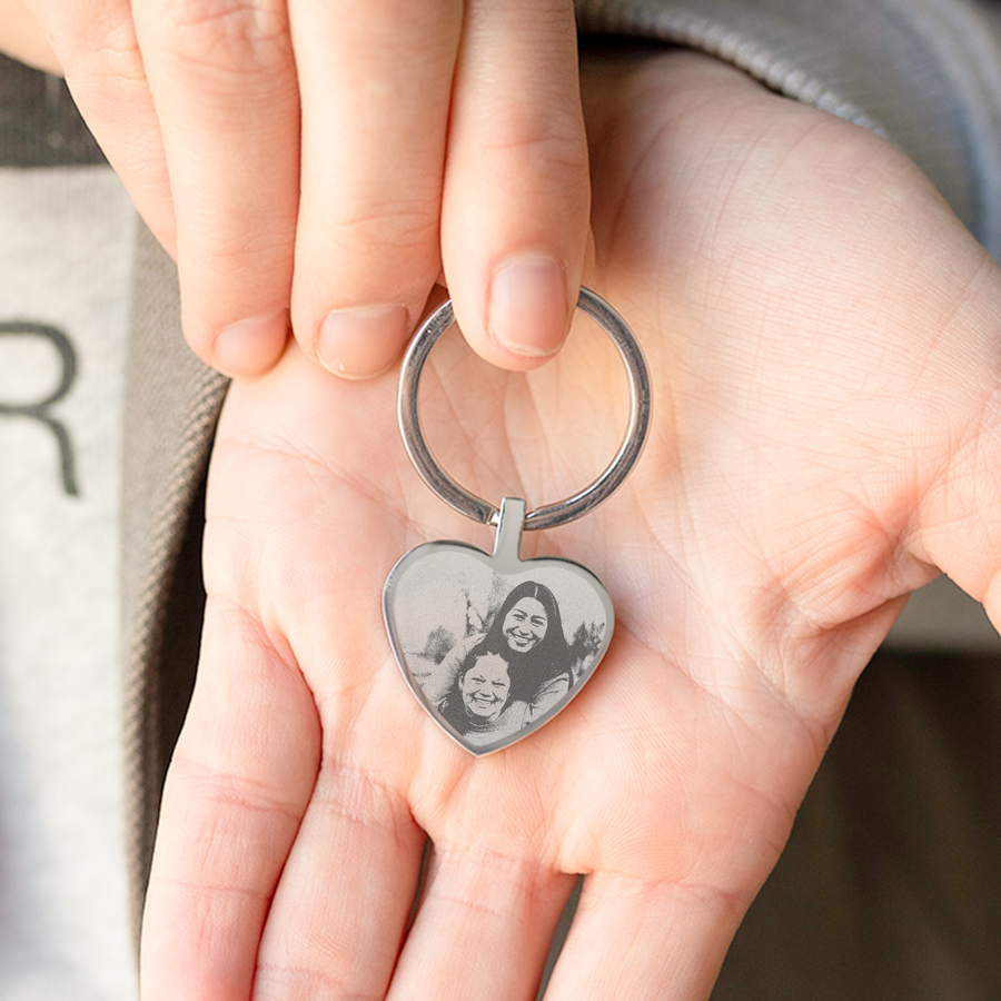 Personalised engraved key rings | YourSurprise